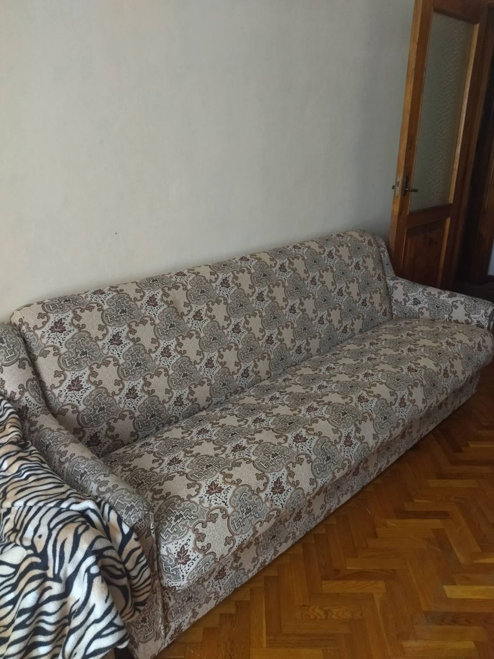 Pat dublu, folosit 1100 lei