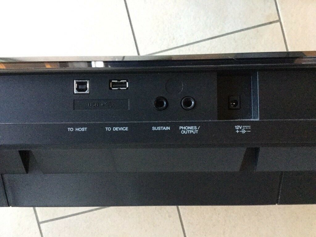 Синтезатор Yamaha PSR E433. Clapa, sintezator.