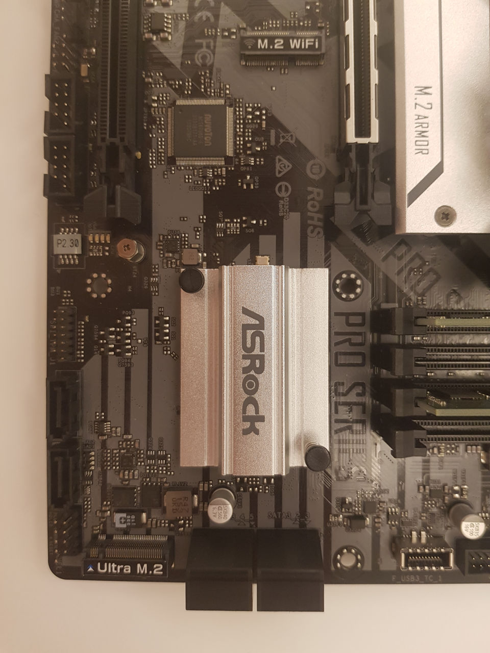 ASRock B560M Pro4