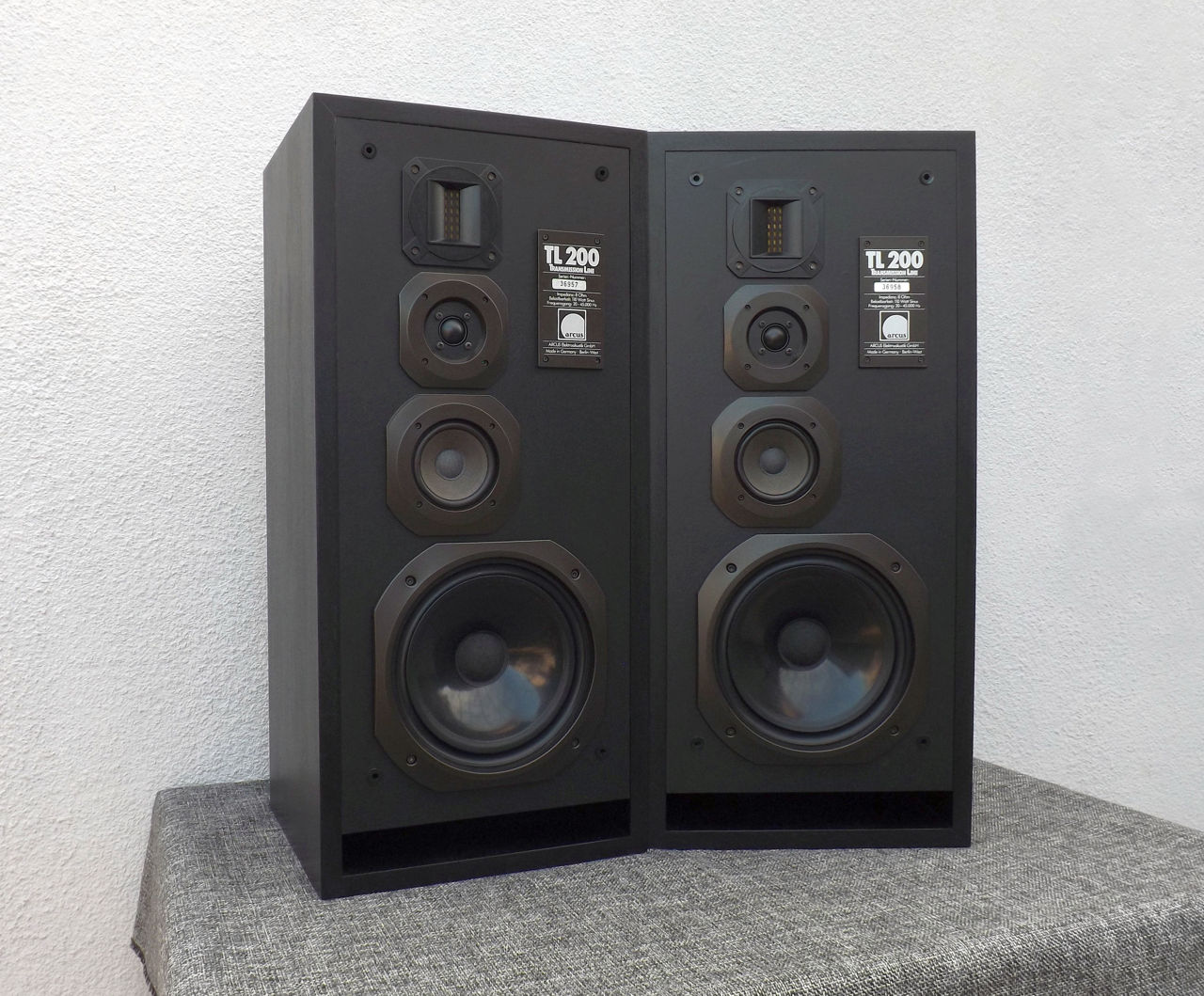 Arcus TL 200. 4-х полосная акустика. HI-END