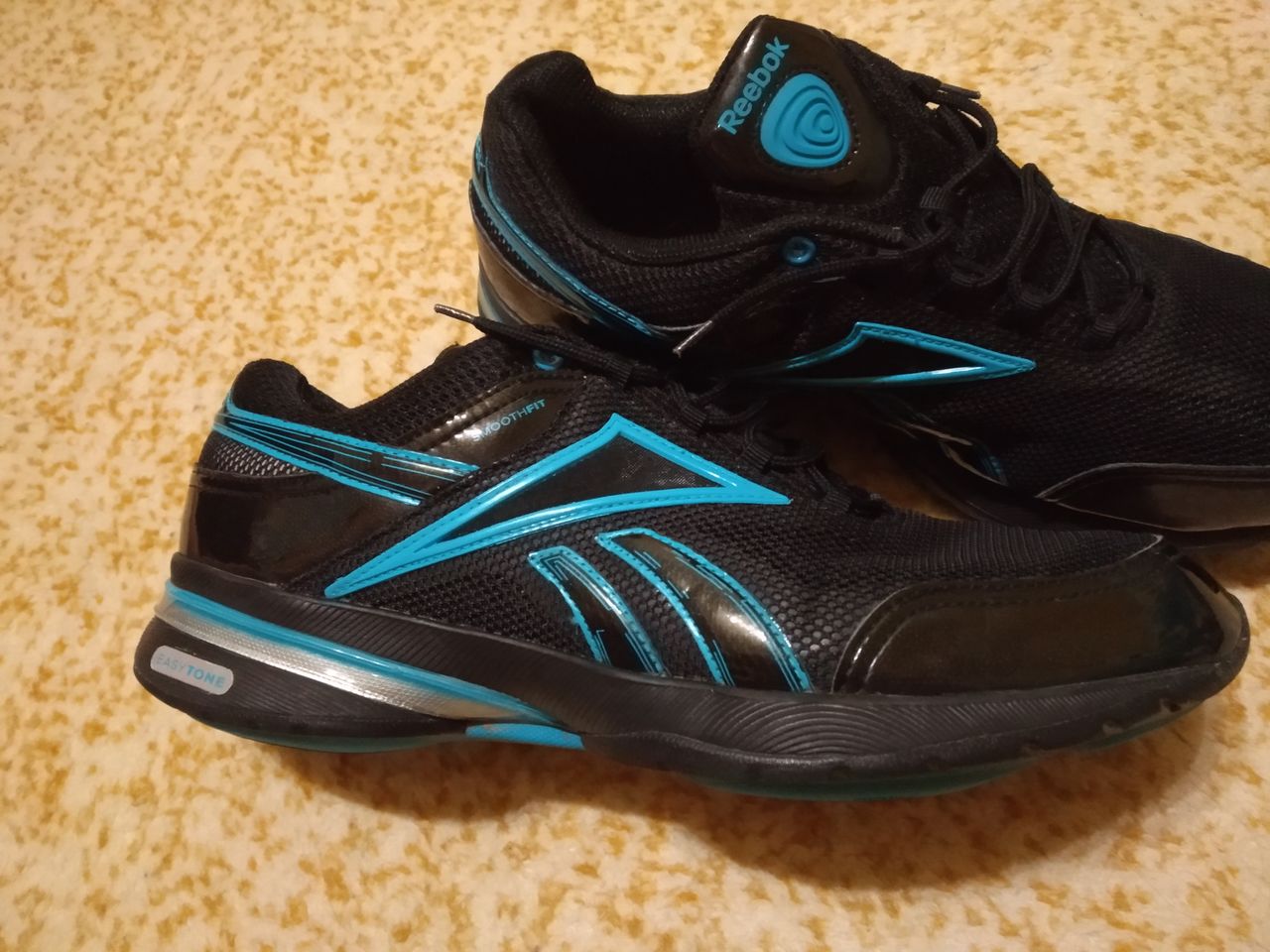 Adidași Reebok originali