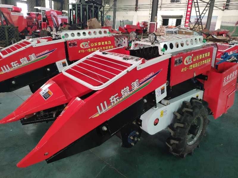 Oferta unica in moldova. combina de tip mini pentru porumb