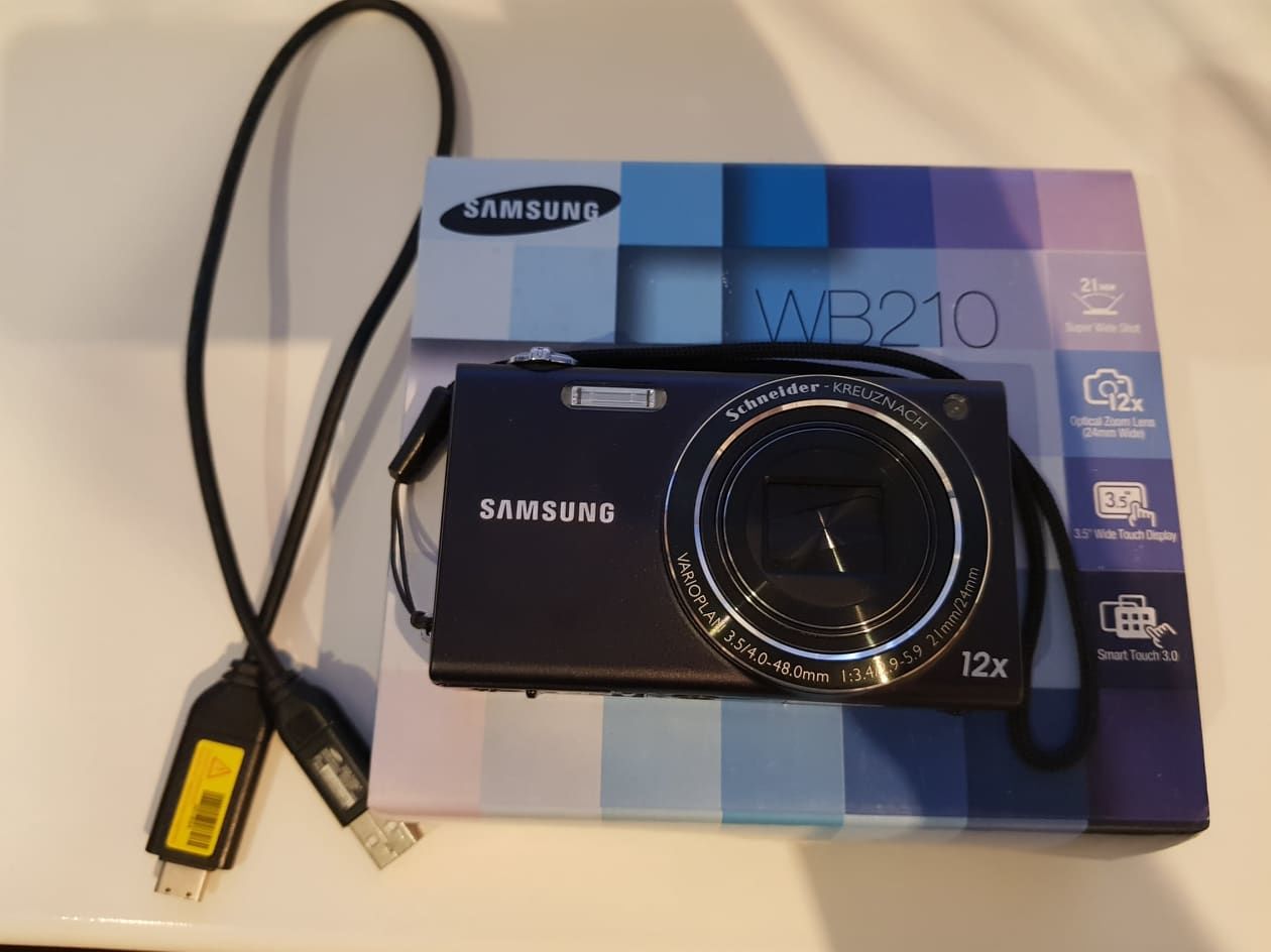 Samsung WB210 ca Nou!