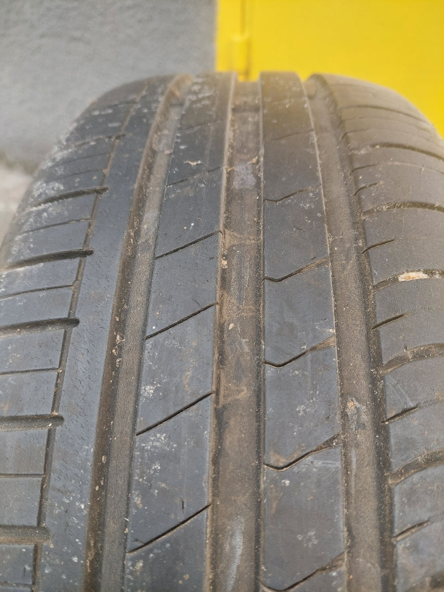 Hankook 205/55 R16
