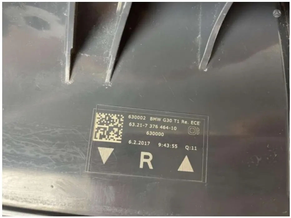 Продам задний правый стоп на BMW G30 Original