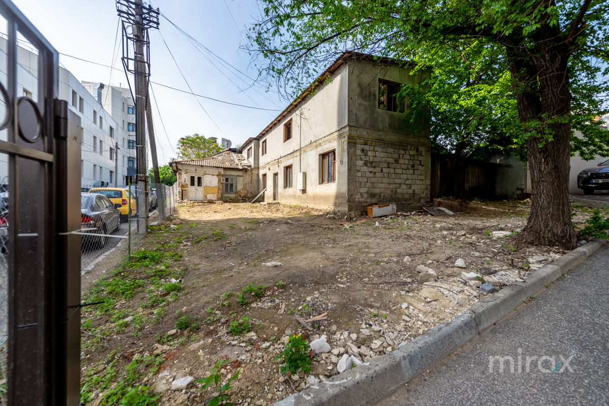 Se vinde teren pe str. Grigore Ureche, Centru, Chișinău