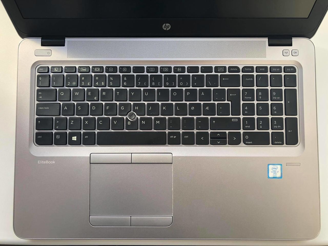 HP EliteBook 850 G3 FullHd i7-6600U 128 SSD M.2 DDR 4 8 GB