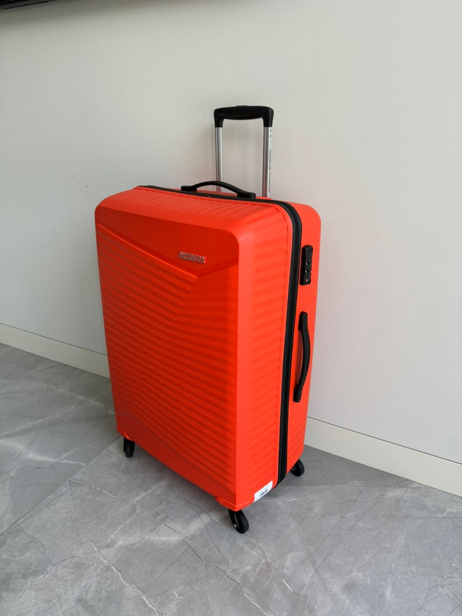 Чемодан American Tourister