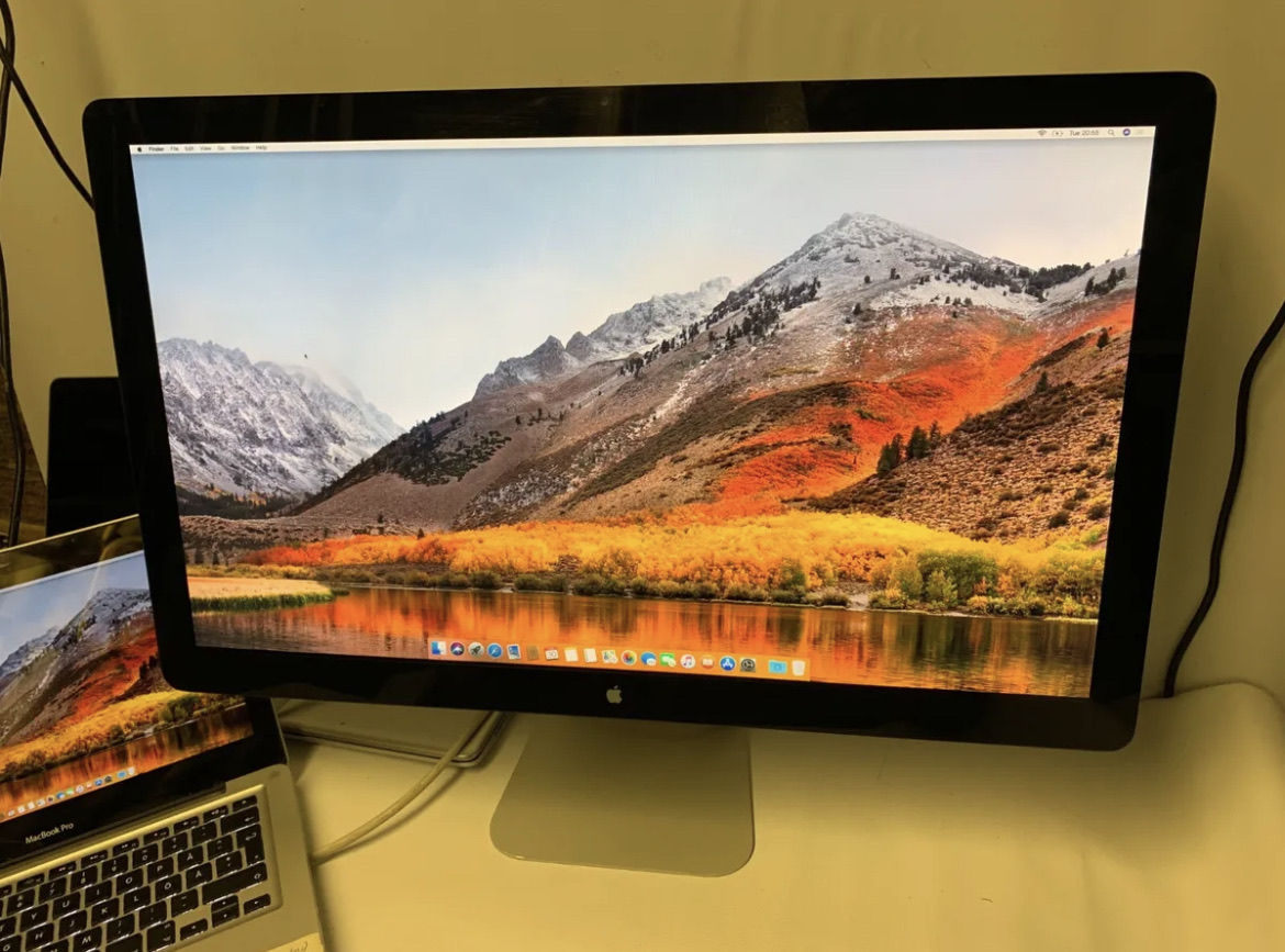 Monitor 27" Apple LED Cinema Display