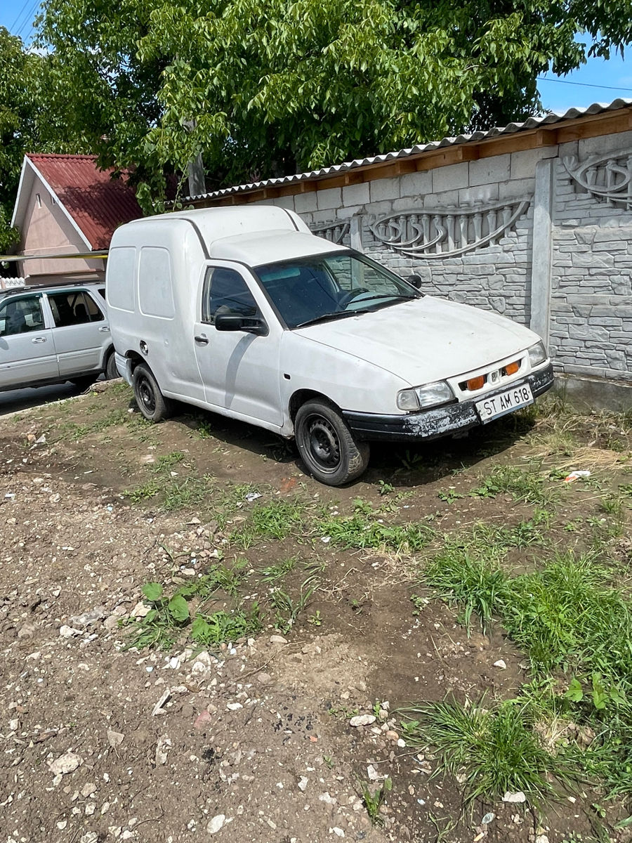 Volkswagen Caddy an. 1997 cu rulaj 20000 km, Diesel, 800