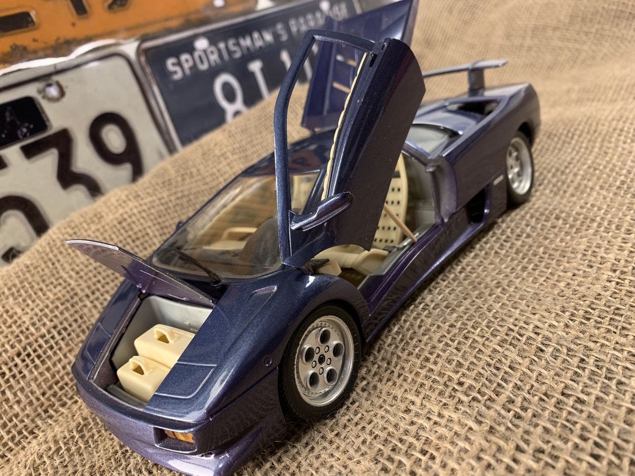 Коллекционные модели авто !!! 1:18