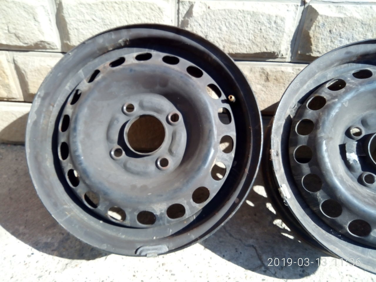 Jante din tabla R14-15, 4x114.3, vin la Mitsubishi, Hyundai Matrix, Kia ...