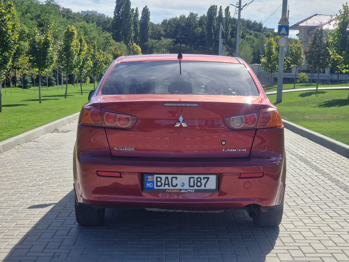 Mitsubishi Lancer an. 2007 cu rulaj 252000 km, Benzină, 4499