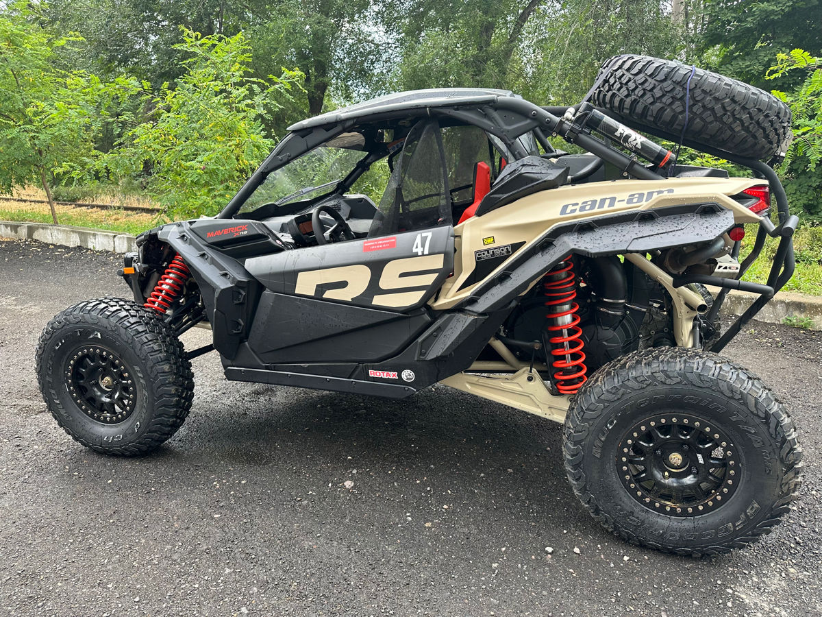 Can-Am (BRP) maverick x3