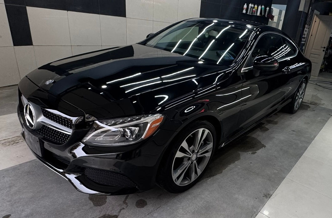 Mercedes C-Class Coupe 2017 г. с пробегом 64000 км, Бензин, 18500