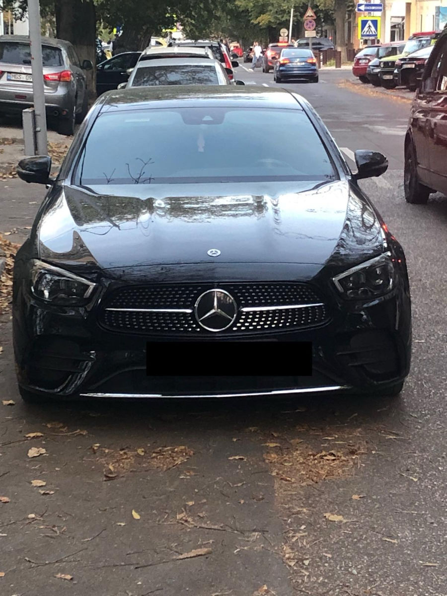 Mercedes E-Class an. 2021 cu rulaj 145000 km, Diesel, 34900