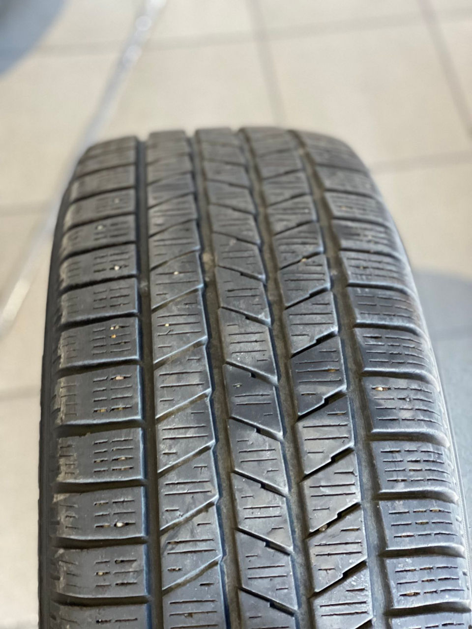 235 55 r19 Pirelli 130€ 4шт