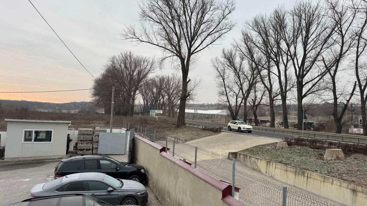 Dau in chirie birou,situat in s.Magdacesti