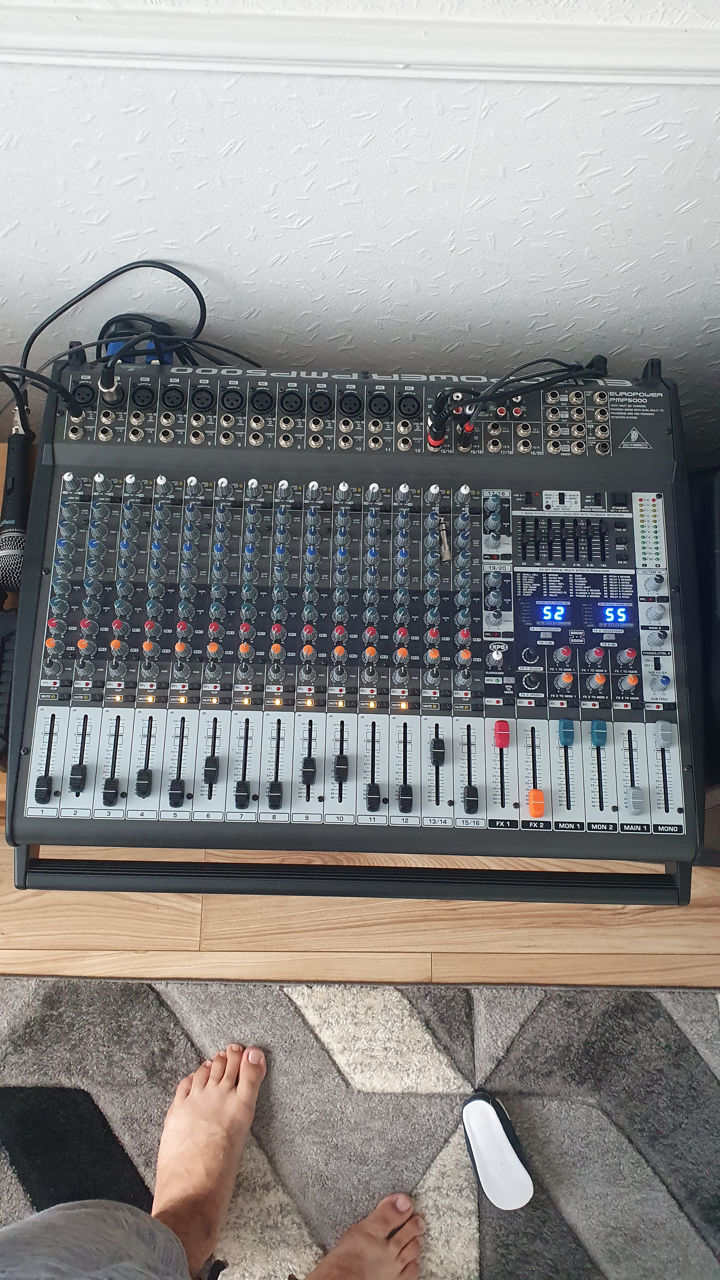 Behringer PMP5000
