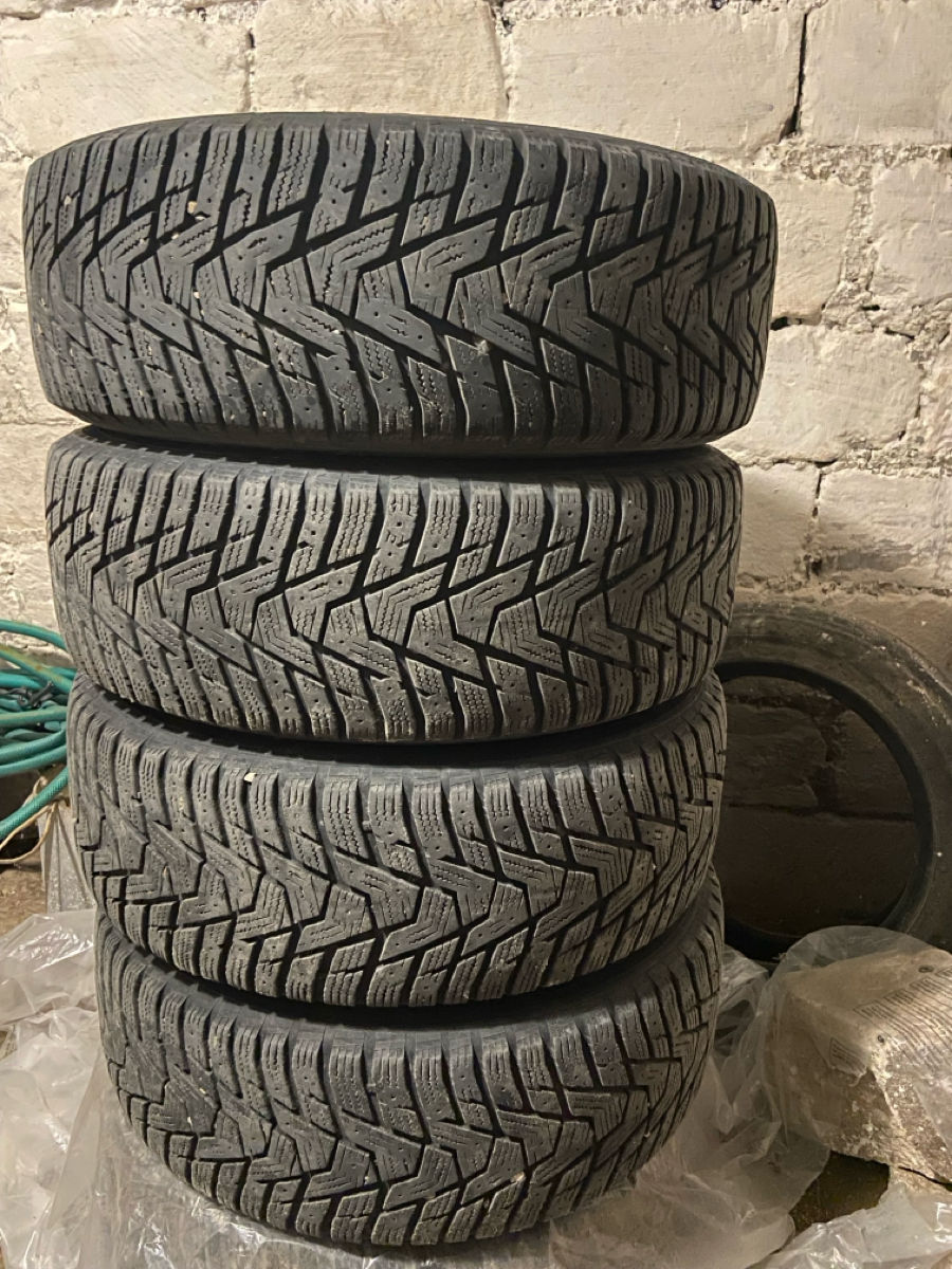 Vand jante cu tot cu anvelope Hankook R16/205/60 5x114.3