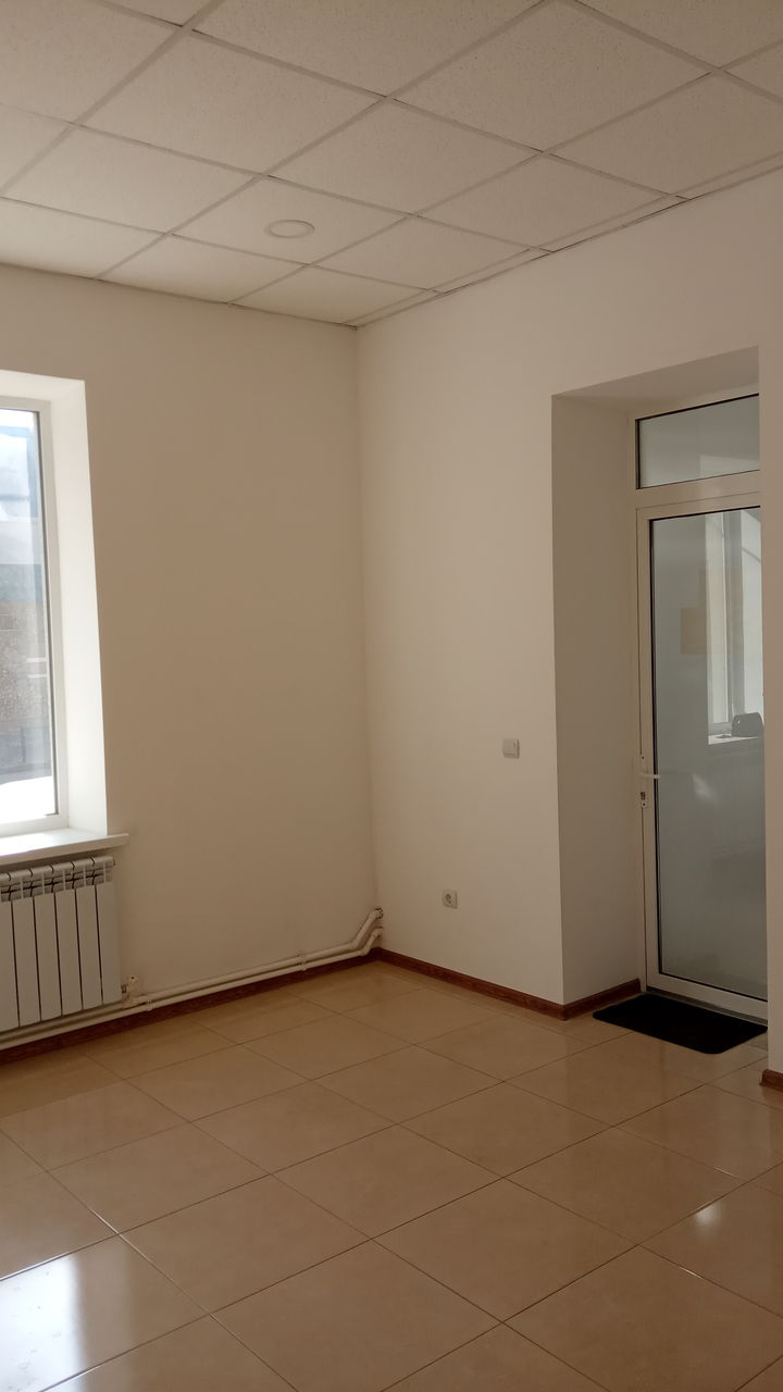 Сдается в аренду помещение 18 кв. м. Центр.