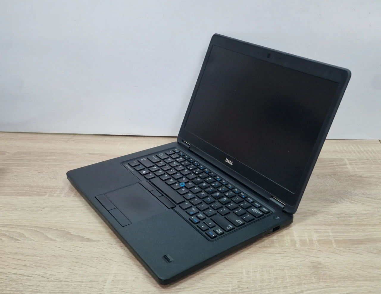 Игровой Dell (14 FullHD, intel Core i5 5300 4x 3.20GHZ, 8GB RAM, 256GB ...