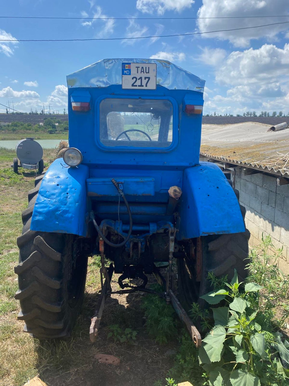 Vind tractor T40 , bocica și două pluguri