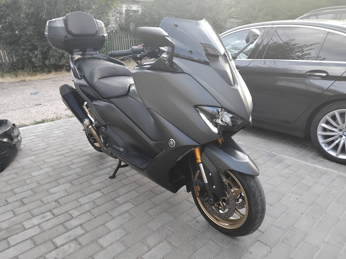 Yamaha T Max an. 2020 cu rulaj 14000 km, 9999