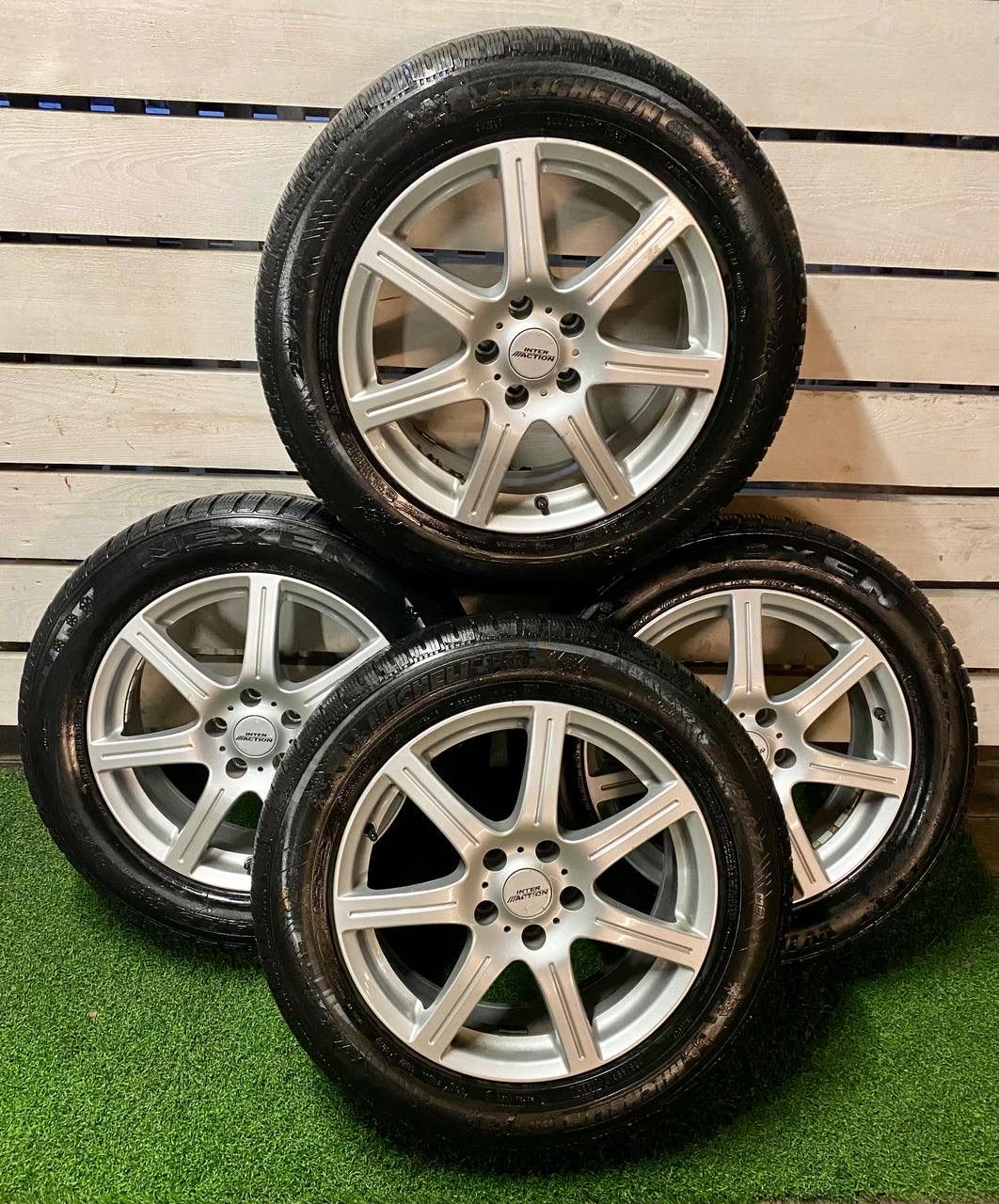 235/55/R17 - 5x112