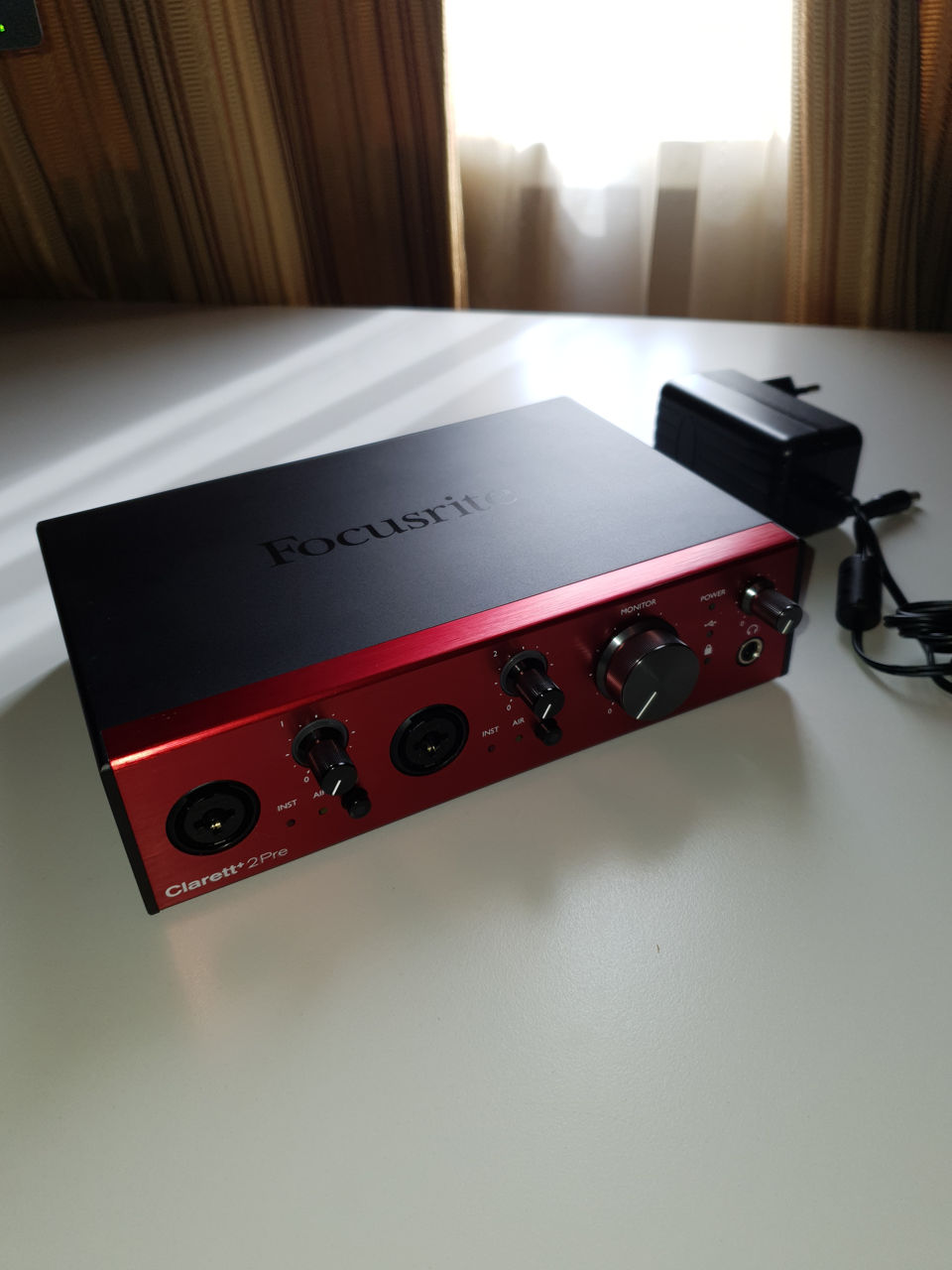 Focusrite Clarett+ 2Pre – профессиональный аудиоинтерфейс