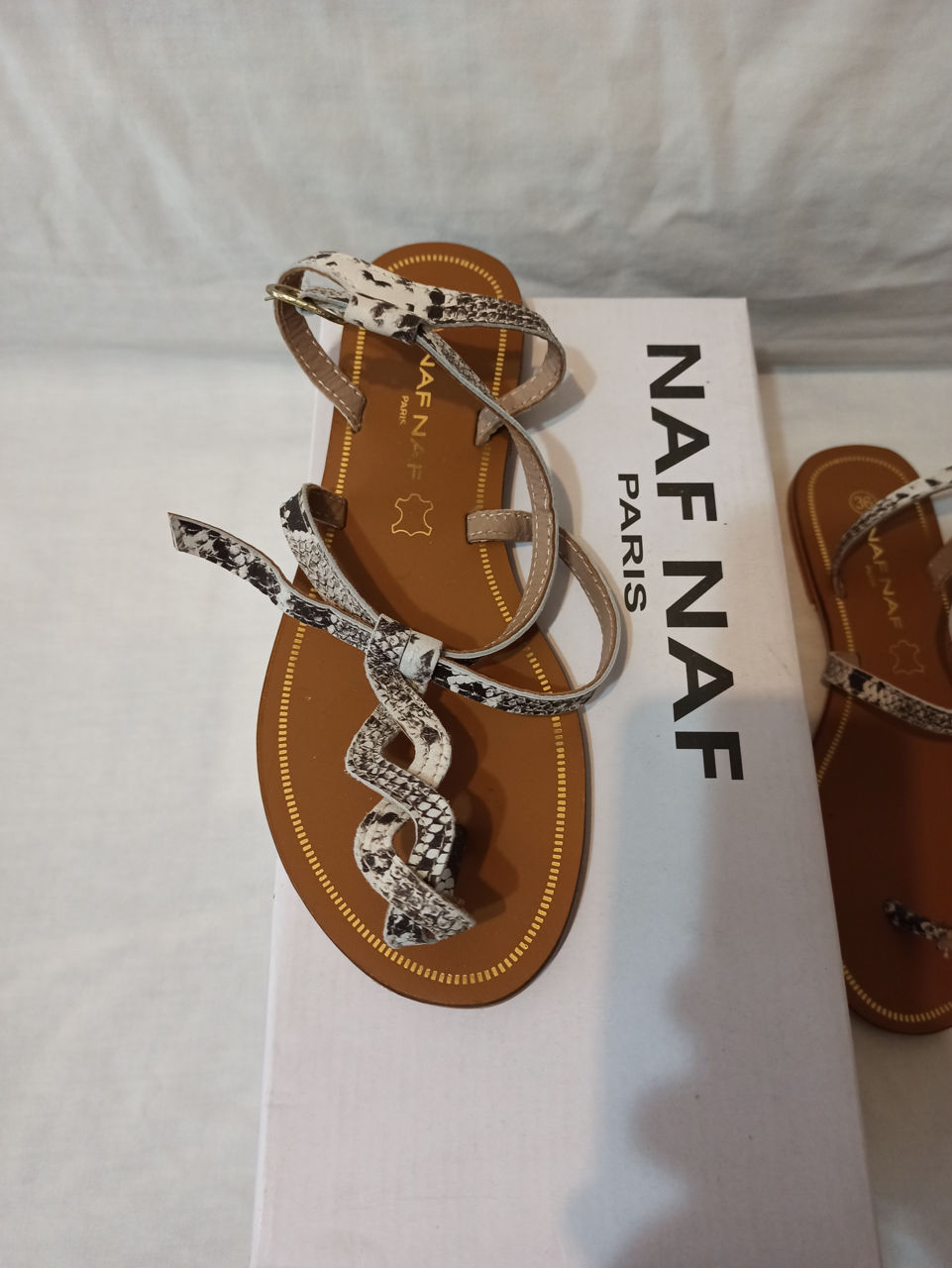 Новые босоножки Naf Naf 36-37р