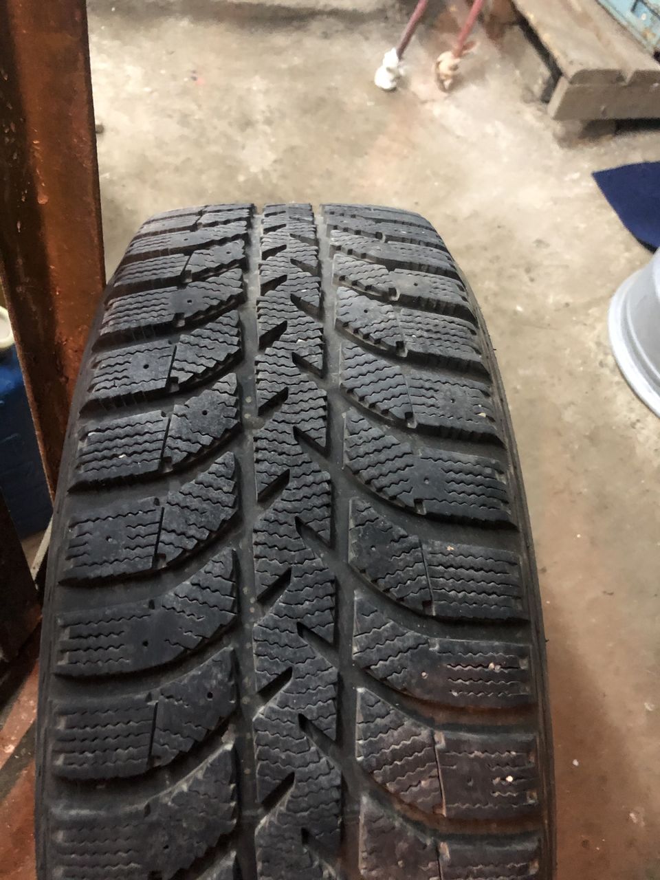 Vind anvelope r16 r17 r18 205/60 225/50 225/55 245/45 245/40