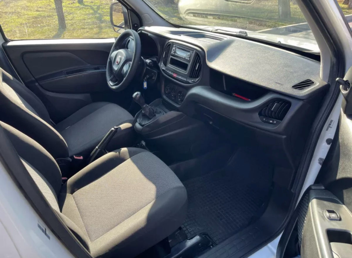 Fiat Doblo an. 2016 cu rulaj 165000 km, Diesel, 4650