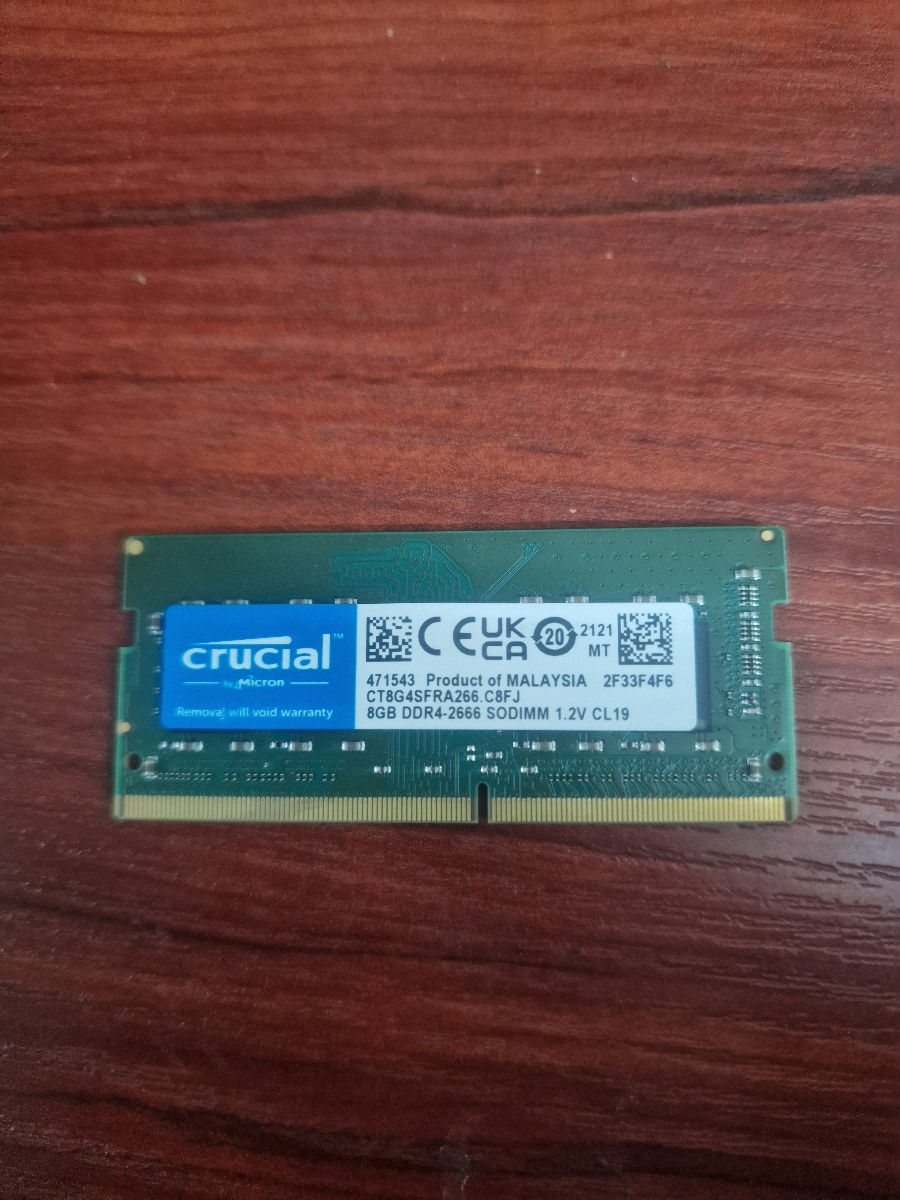 Pentru laptop Crucial 8gb ram ddr4 2666mhz 300lei nu cedez