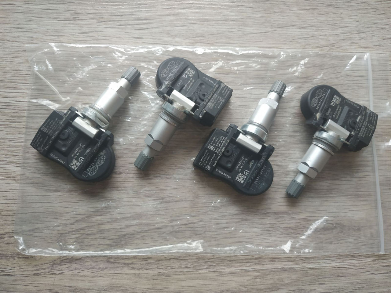 T.P.M.S. датчики давления в шинах Kia Hyundai комплектом на 4 колеса ...