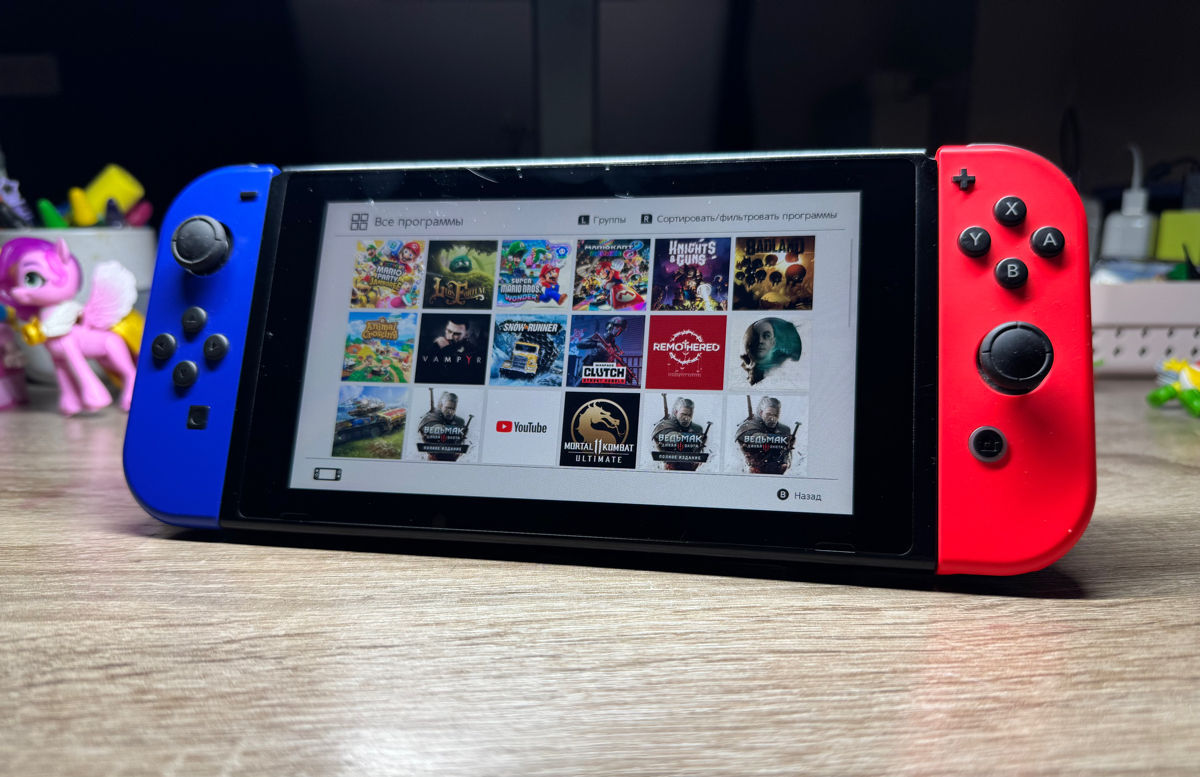 Nintendo Switch - 3950 lei + jocuri