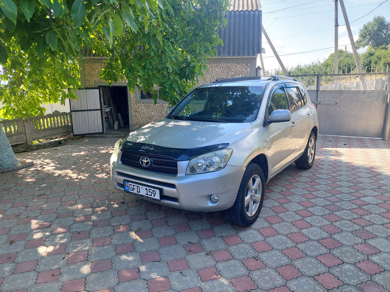Toyota Rav 4 an. 2006 cu rulaj 240 km, Gaz / Benzină (propan), 7950