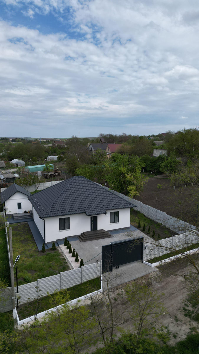 Дом, 200 м², Чореску