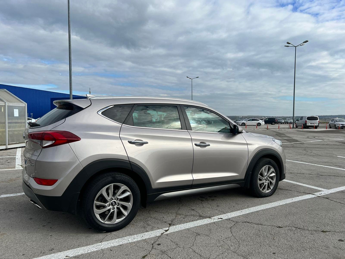 Hyundai Tucson