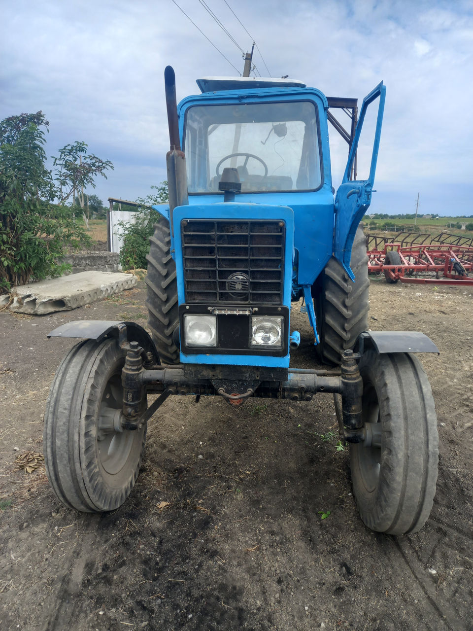 Se vinde tractor