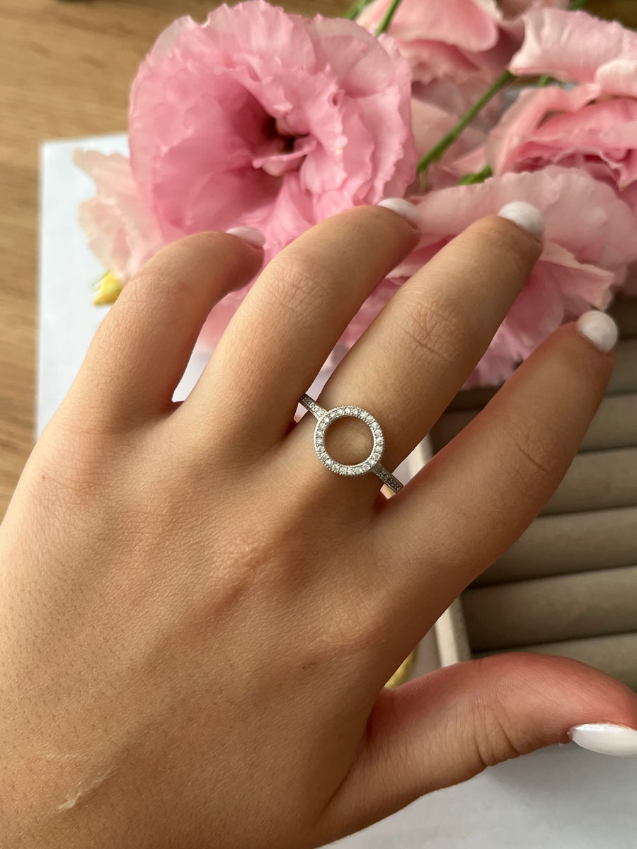 Inel rotund în stil Pandora