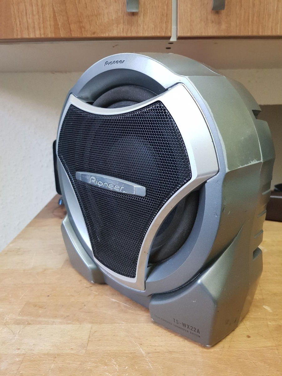 Сабвуфер под сиденье Pioneer