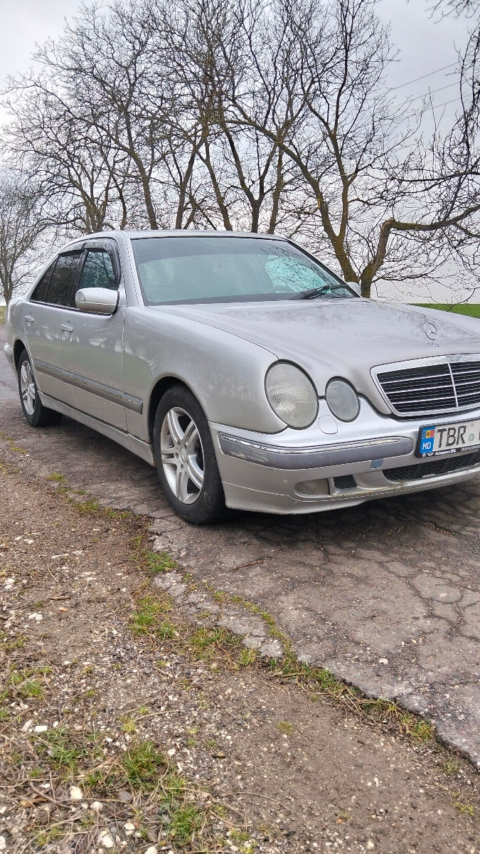 Mercedes E-Class