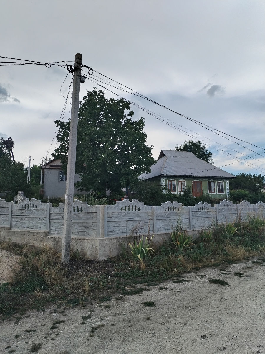 Se vinde casa Tipordei