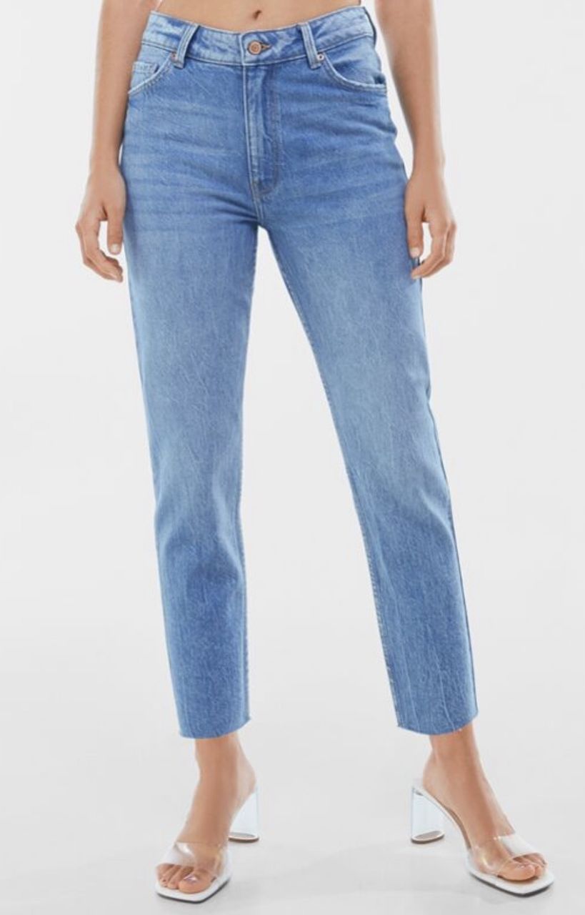 Blugi mom fit noi bershka / джинсы новые бершка