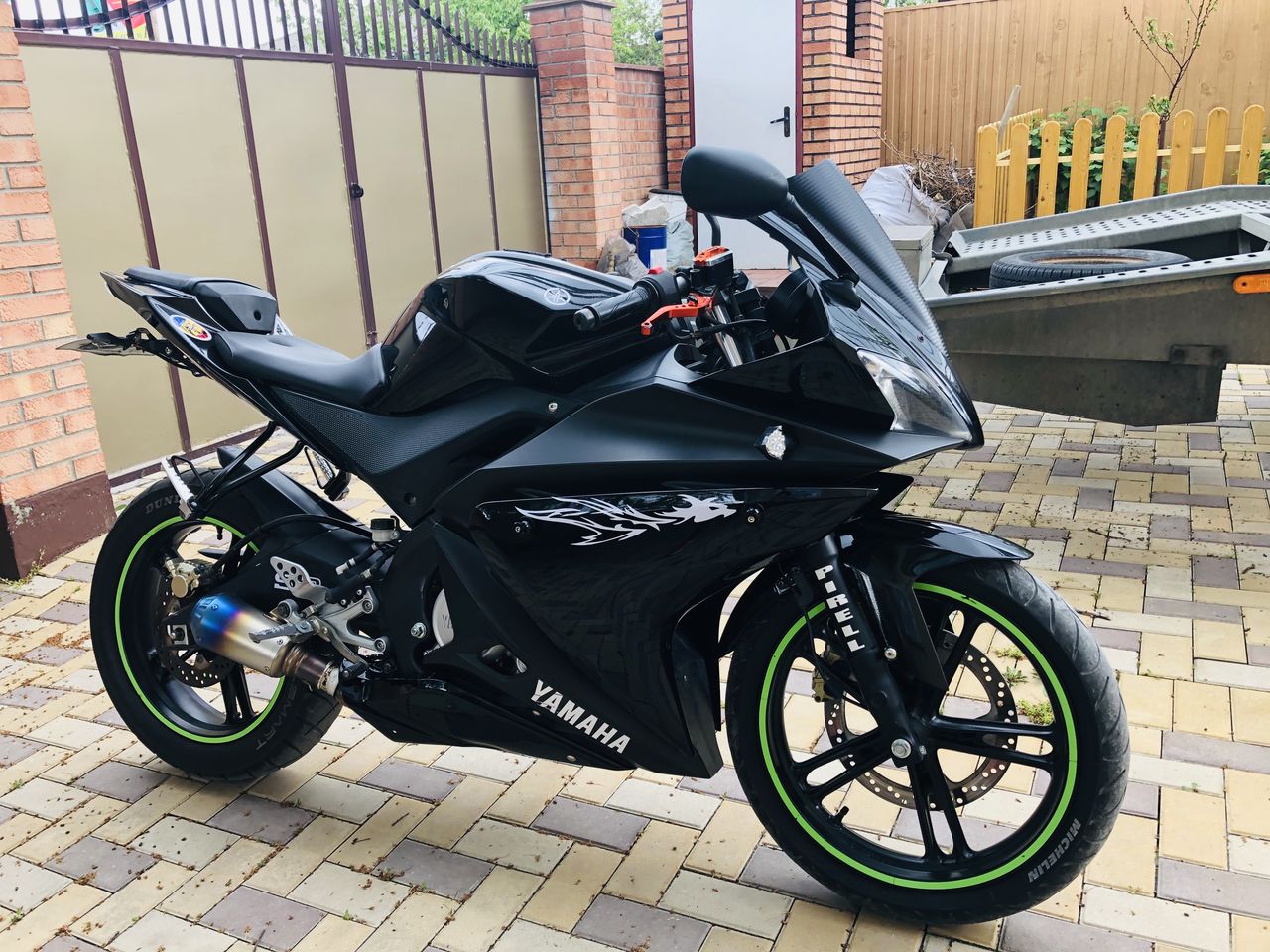 Yamaha YZF R-125