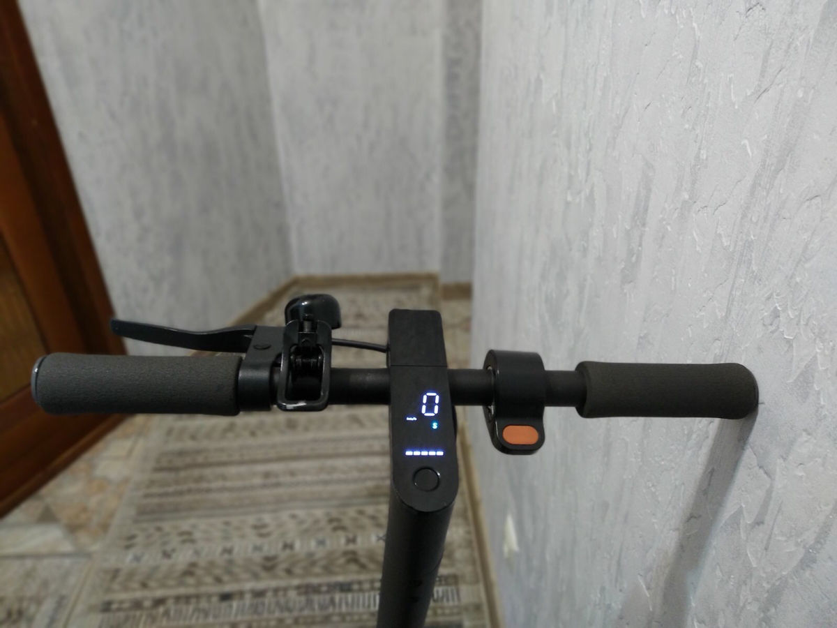 Xiaomi MI Scooter Essential