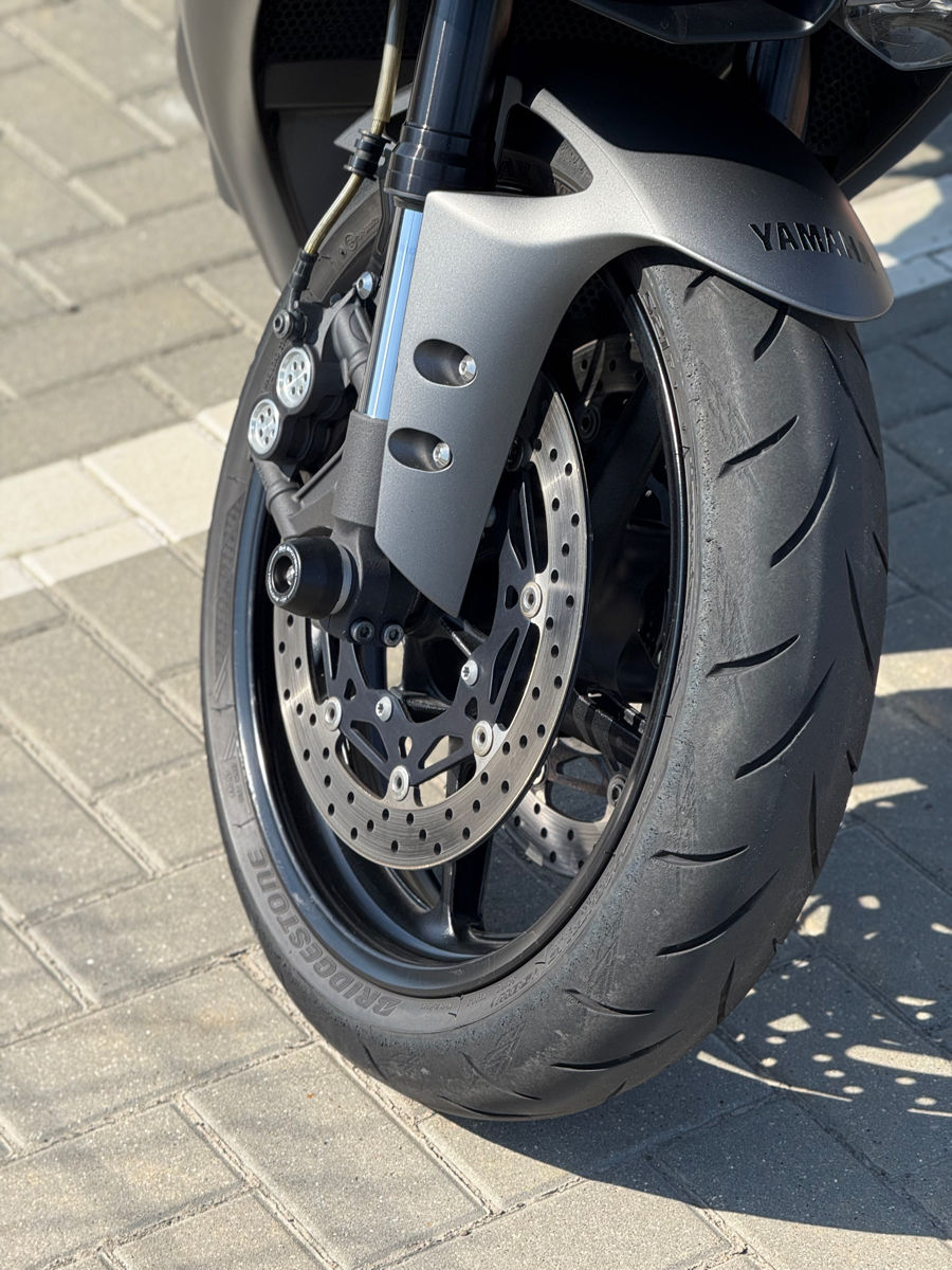 Yamaha r1 an. 2016 cu rulaj 1 km, 13500