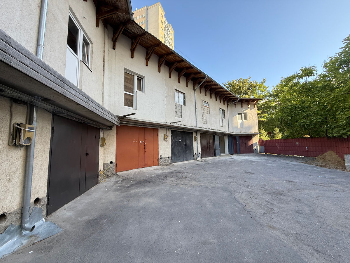 Ciocana, garaj 40m2!