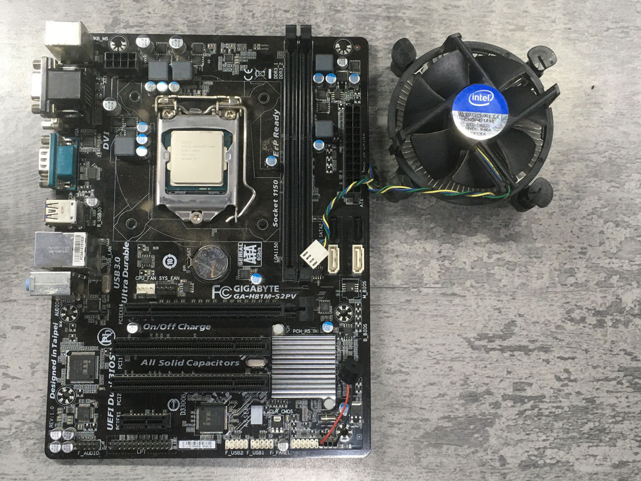 Gigabyte lga1150 + intel g3450